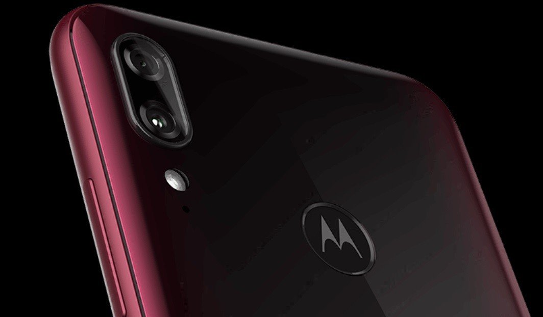 Moto E6 Plus: tela grande câmera dupla - Blog da Lu - Magazine Luiza