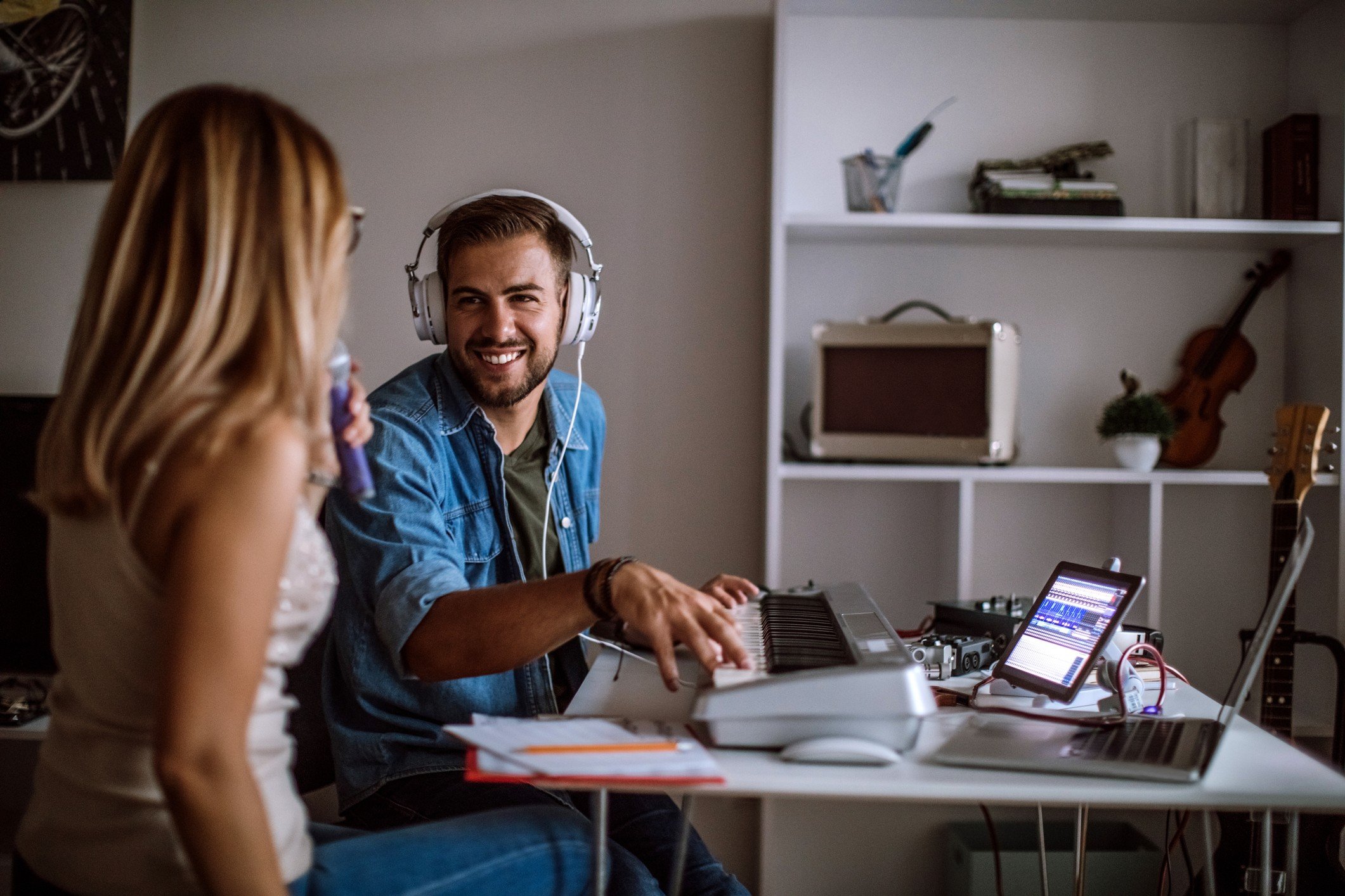 Home-studio ou estúdio em casa - Blog da Lu - Magazine Luiza